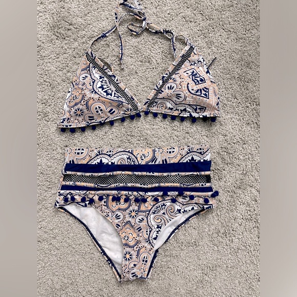 Closet Candy | Swim | Closet Candy Bikini With Detail Bnwt Size M ...